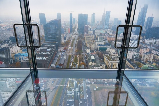 Ruchomy taras widokowy Skyfall Warsaw - Polska - Sztuka Krajobrazu